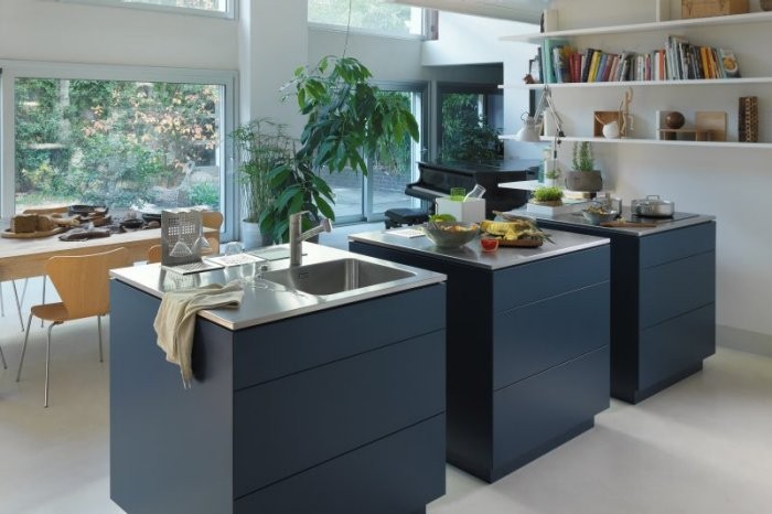 plans de travail inox massif - Möbel Geiser AG